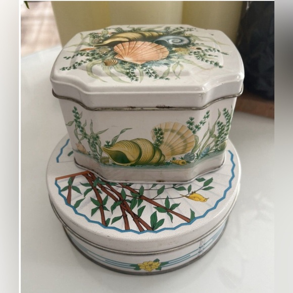 Unbranded | Kitchen | 2 Vintage Cream Biscuit Confectionary Tins ...